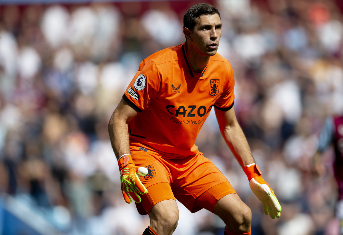 Aston Villa goalkeeper Emi Martinez is embracing diet to fuel World Cup
