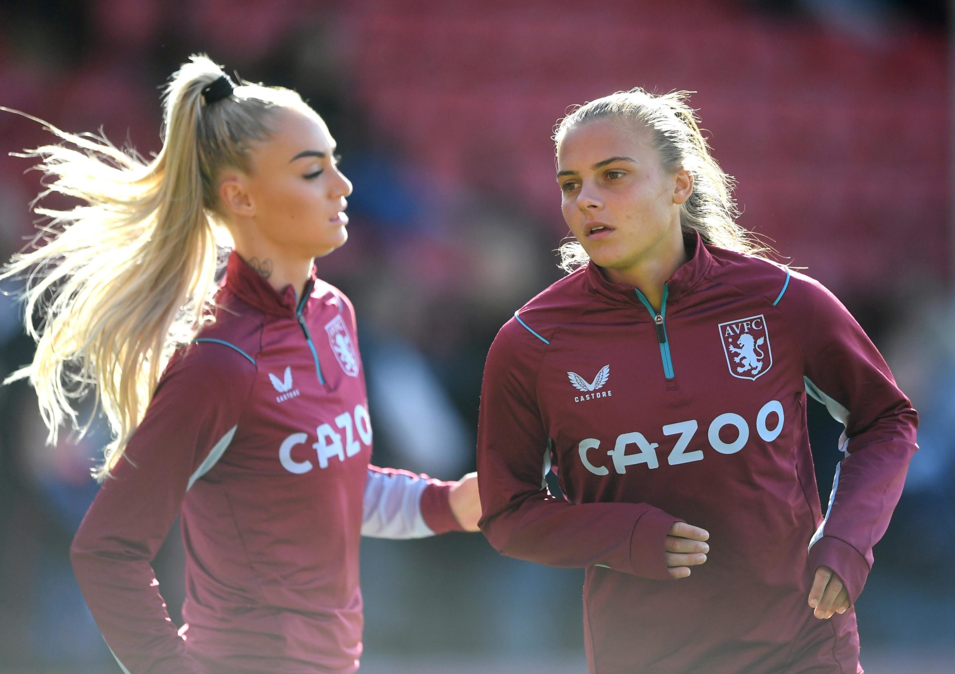Aston Villa right-back Sarah Mayling signs new long-term contract