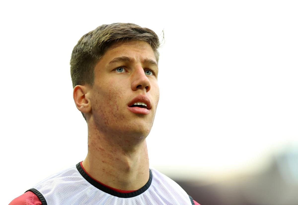 Aston Villa could be sleepwalking into Gary Cahill mistake with Sil ...