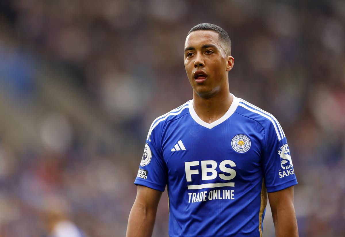 Aston Villa want to sign midfielder Youri Tielemans on free transfer