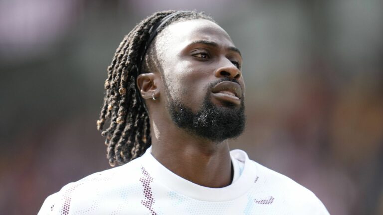 Unai Emery right to put faith Evann Guessand, even if Aston Villa fans ...